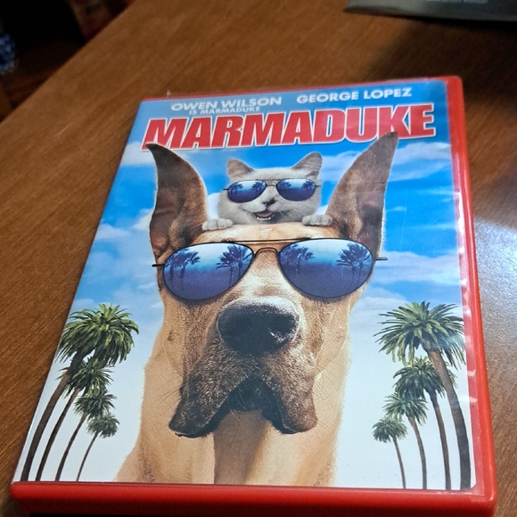 Media | Marmaduke Dog Movie Dvd Bundle Only | Poshmark